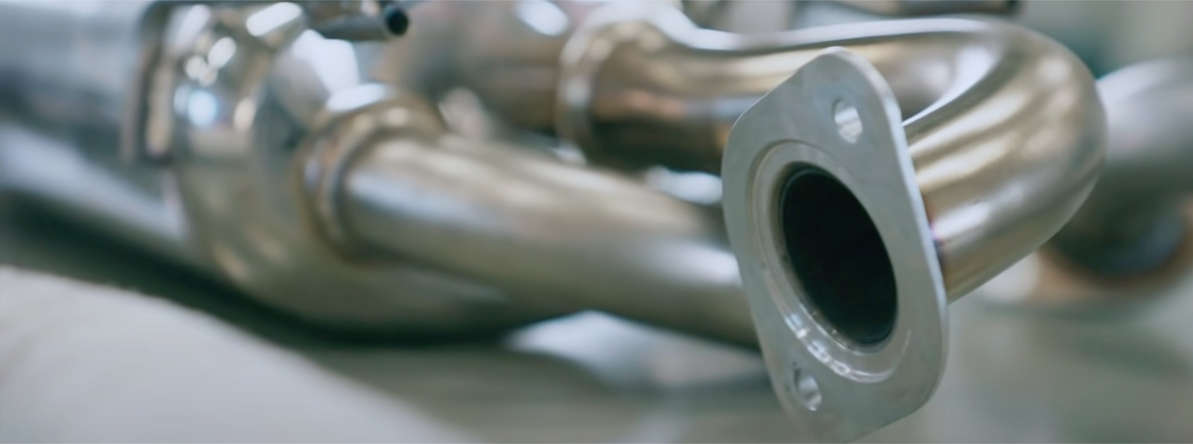 PERFORMANCE MUFFLER｜STI